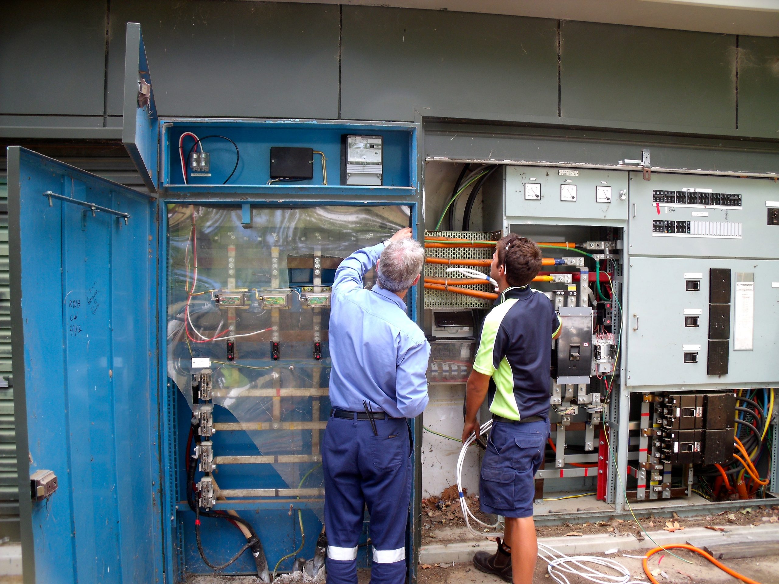 Services – Rob Burrell Electrical Services